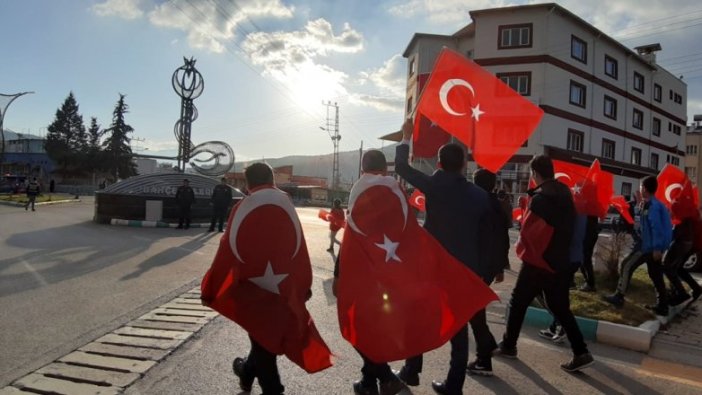 Şehit Halil İbrahim Akkaya'nın memleketinde Bahar Kalkanı Harekatı'na ...